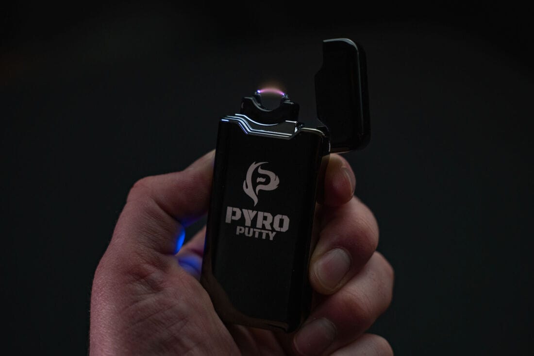 Pyro Putty MEGA Arc Lighter | Phone Skope