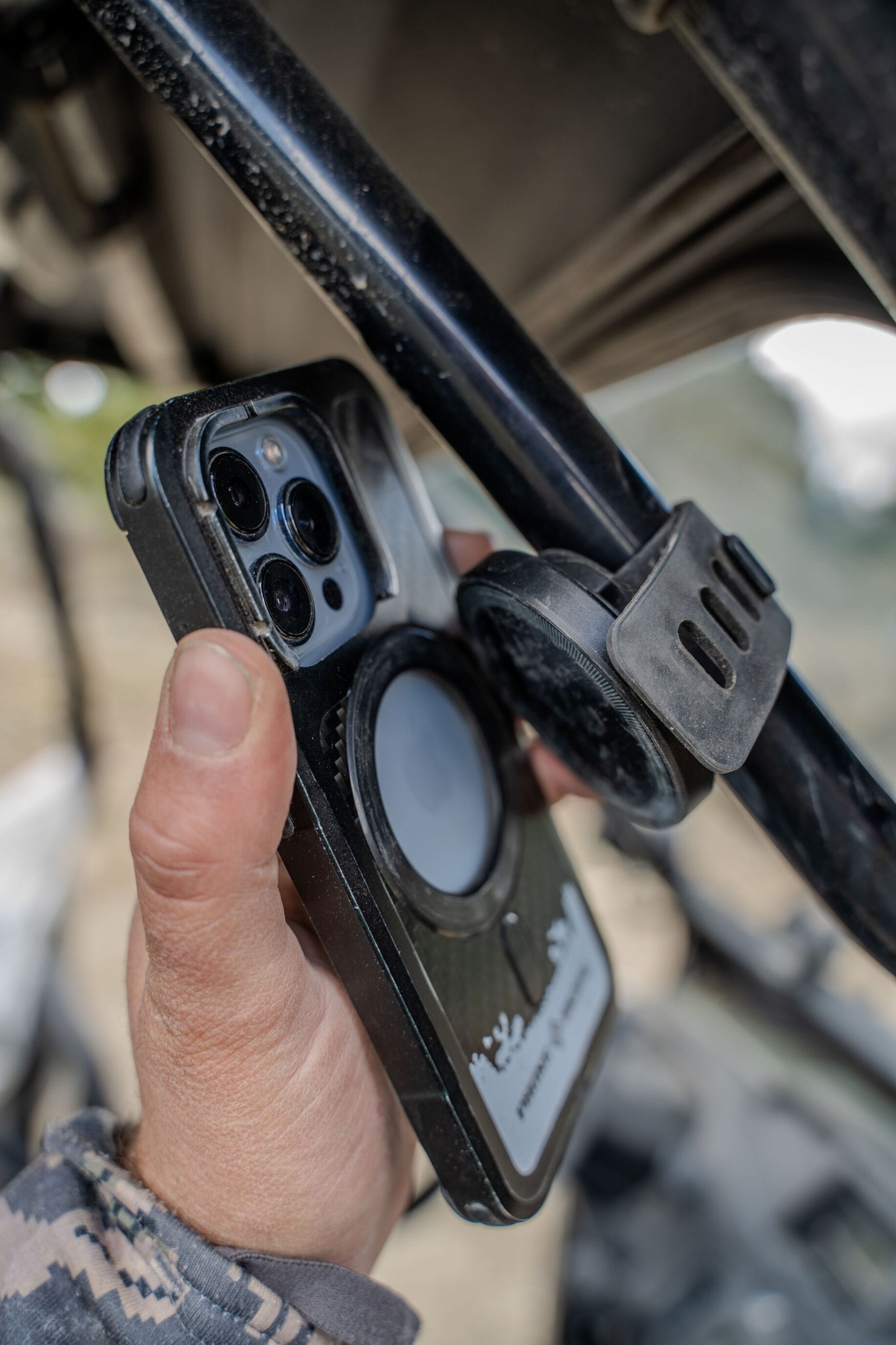 MagSafe Universal Backpack Strap | Phone Skope